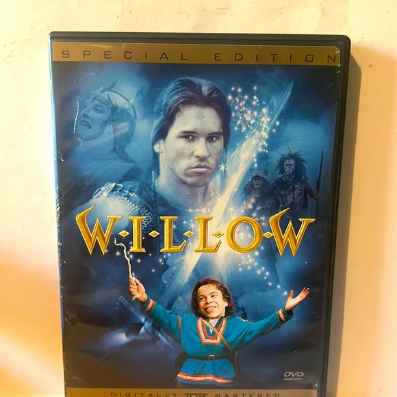 Fox | Media | Willow Dvd 203 Special Edition Sensormatic Val Kilmer ...